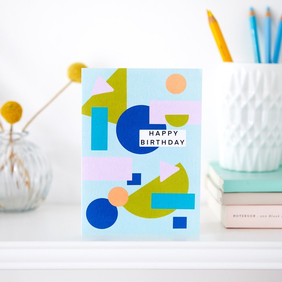 pYckd | greeting card: Happy birthday, shapes