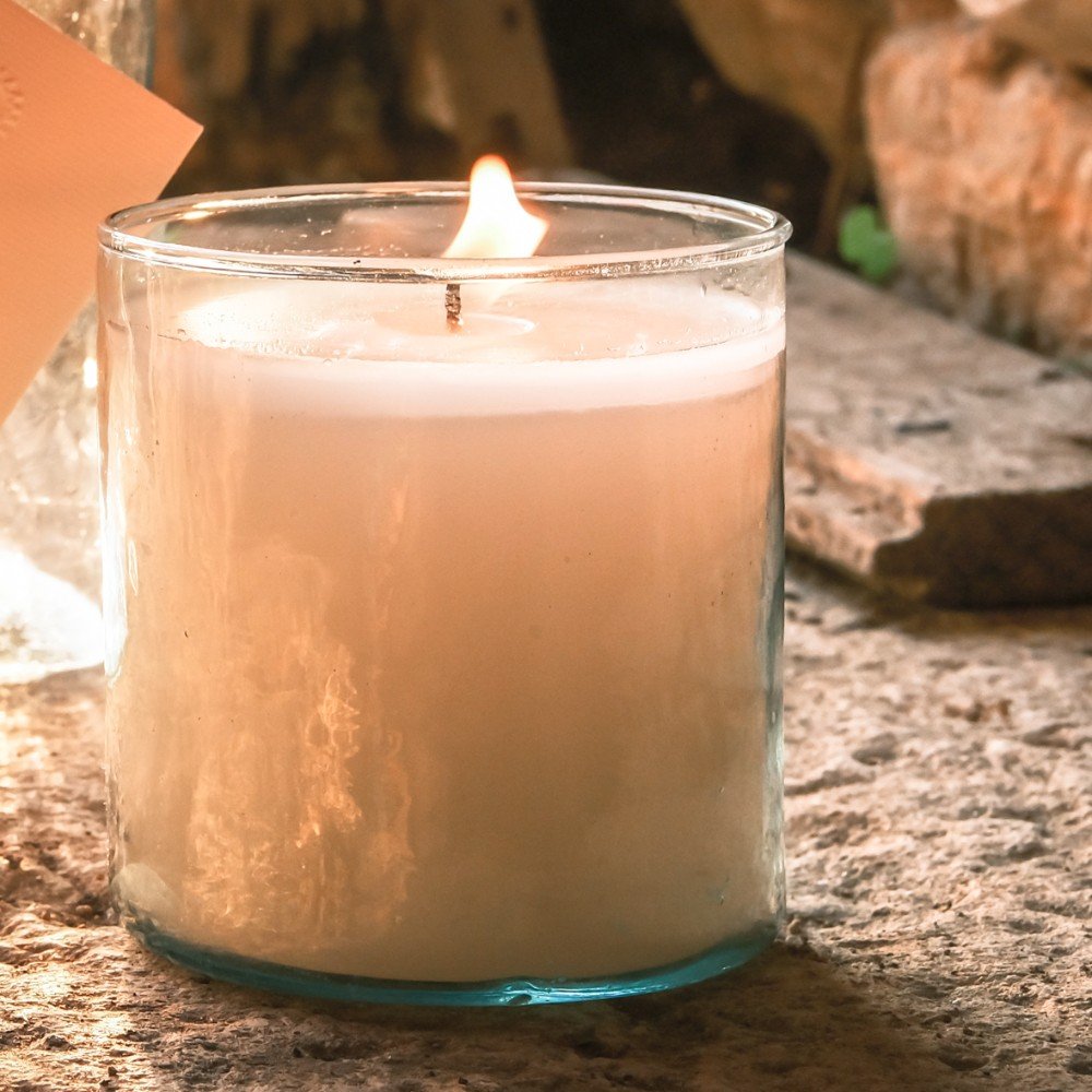 pYckd | Handmade Blown Glass Candle
